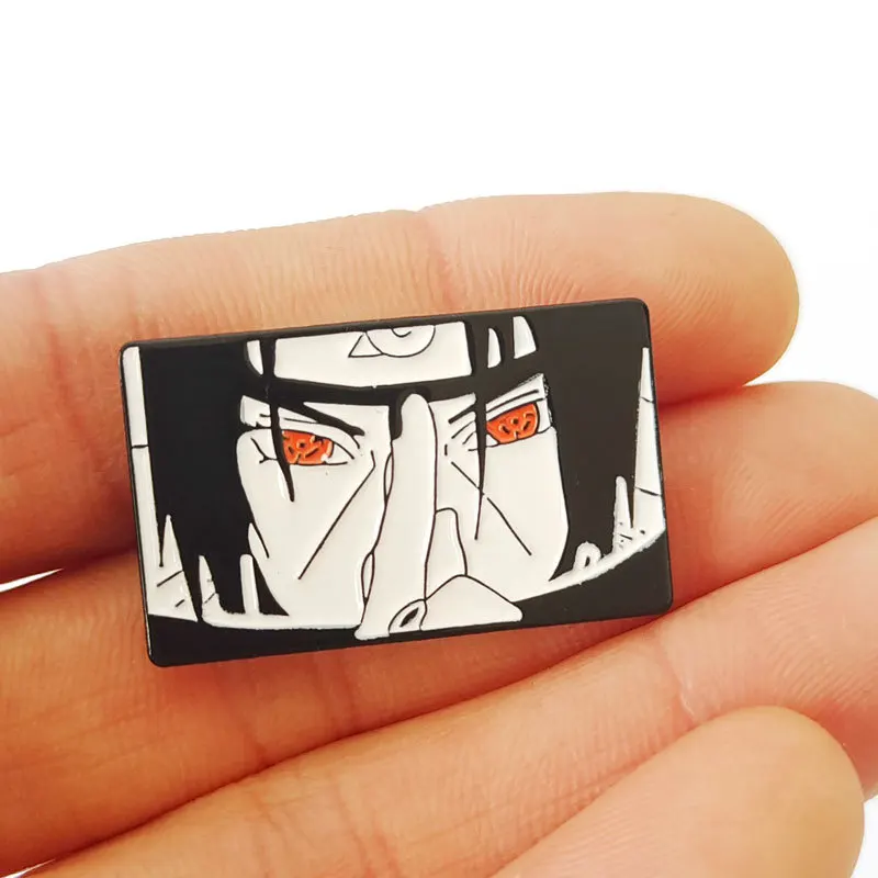Broche-de-Naruto-figura-de-Anime-Uchiha-Itachi-Sharingan-insignia-de ...