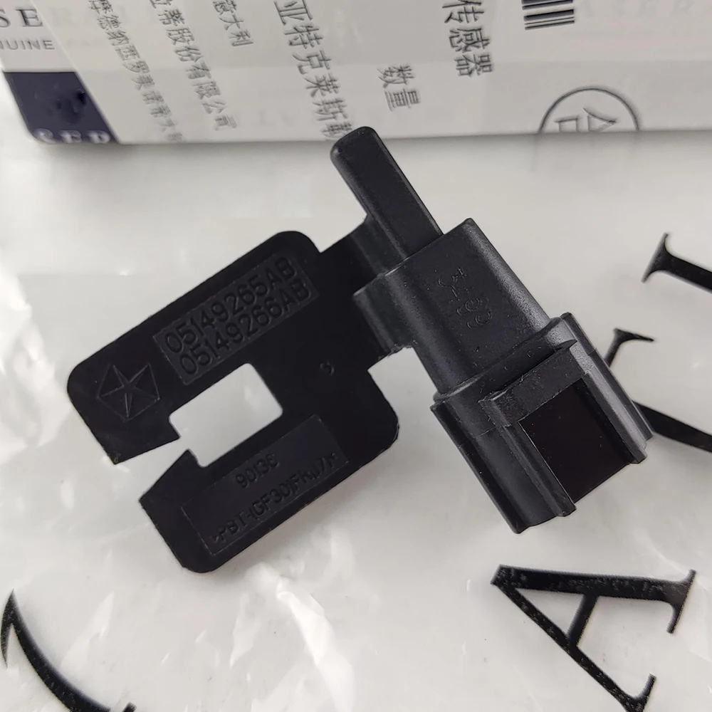 Outdoor-A-C-Climate-Control-Temperature-Sensor-For-Maserati-Ghibli ...