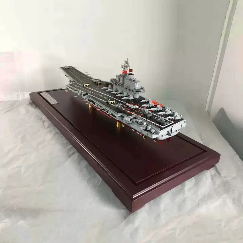1-700-Liaoning-Aircraft-Carrier-Model-Decorative-Ornaments-Finished ...