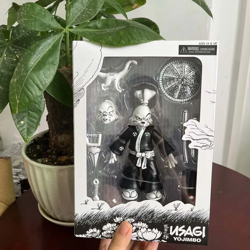 NECA-Figure-The-Adventures-Of-Space-Usagi-Yojimbo-Rabbit-Black-and ...