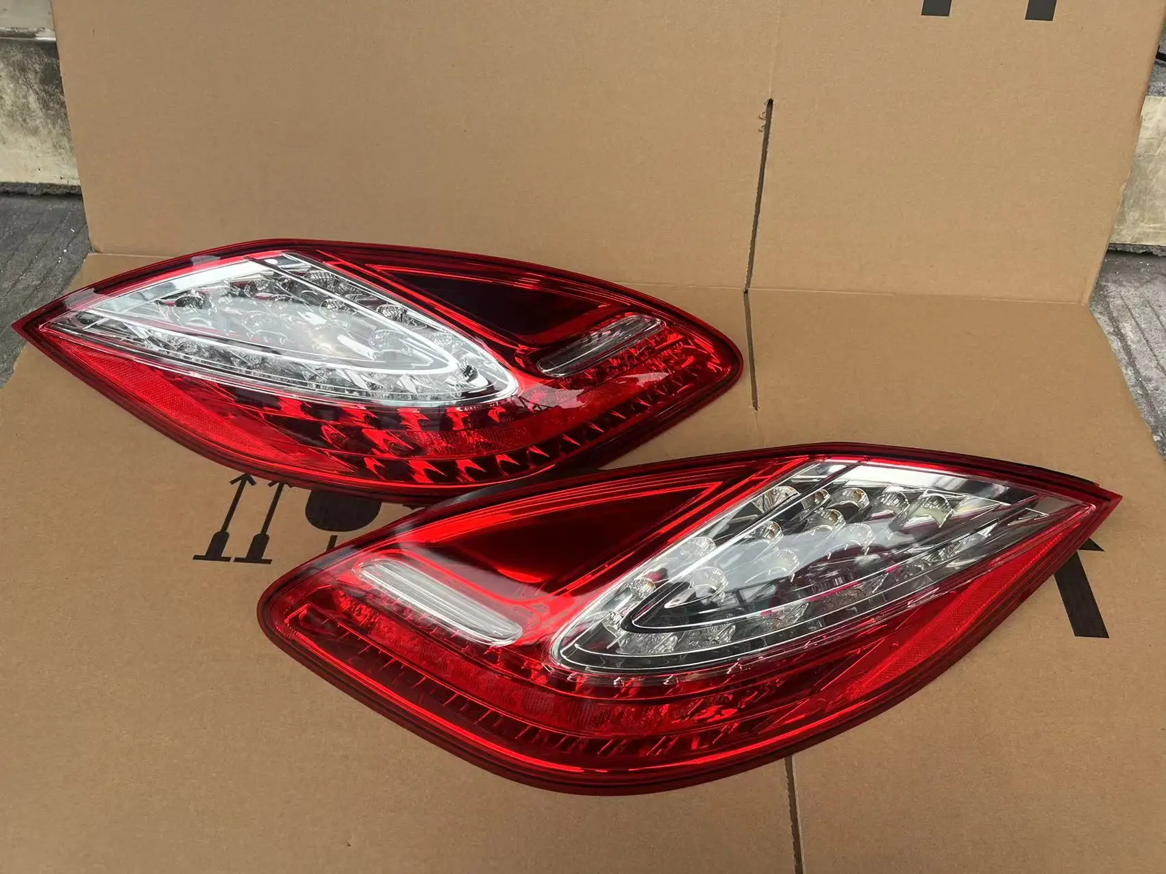 Led-tail-light-rear-lamp-assembly-2pcs-For-Porsche-Panamera-car ...