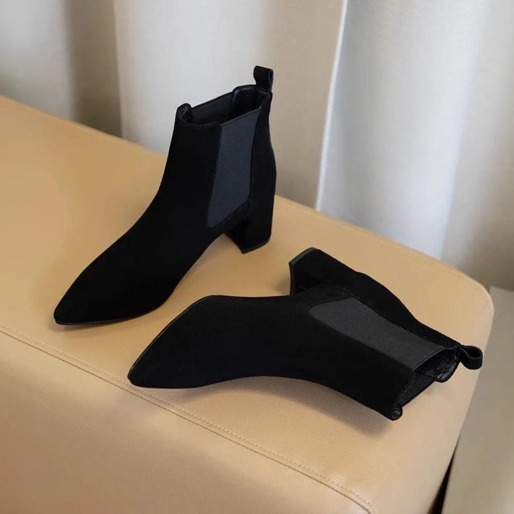 Women-s-boots-2024-new-women-s-autumn-and-winter-pointed-toe-one-foot ...