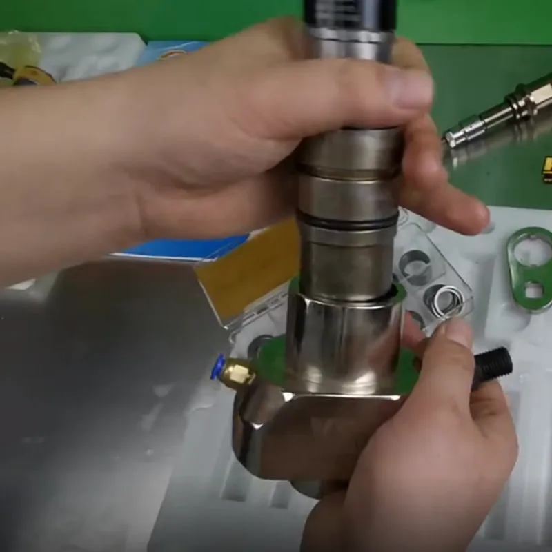 Common-Rail-Injector-Adaptor-And-Nozzle-Collector-For-Cumminss-Scania ...