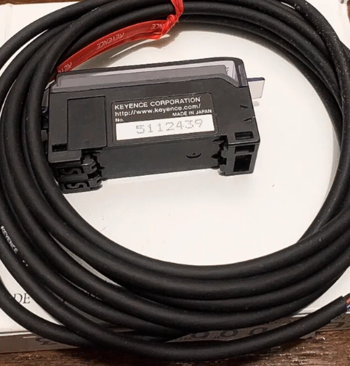 New Original KEYENCE Optical Sensor FS-V21G FS-V21X FS-V21 FS-V21R FS ...