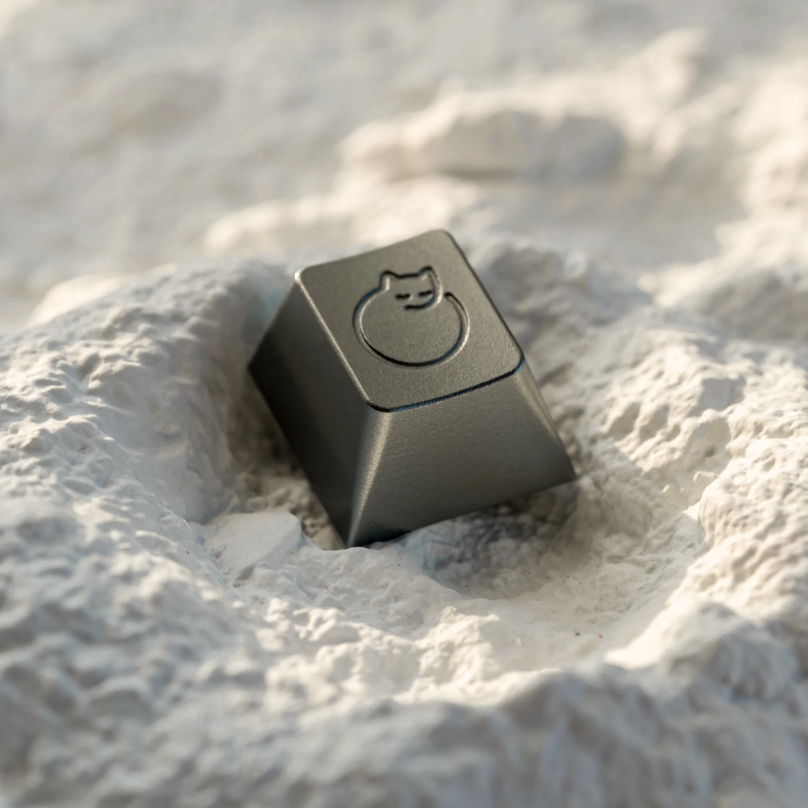 1 Piece Cute Sleepy Cat Metal Keycap Personalized Simple R4 ESC Cross ...