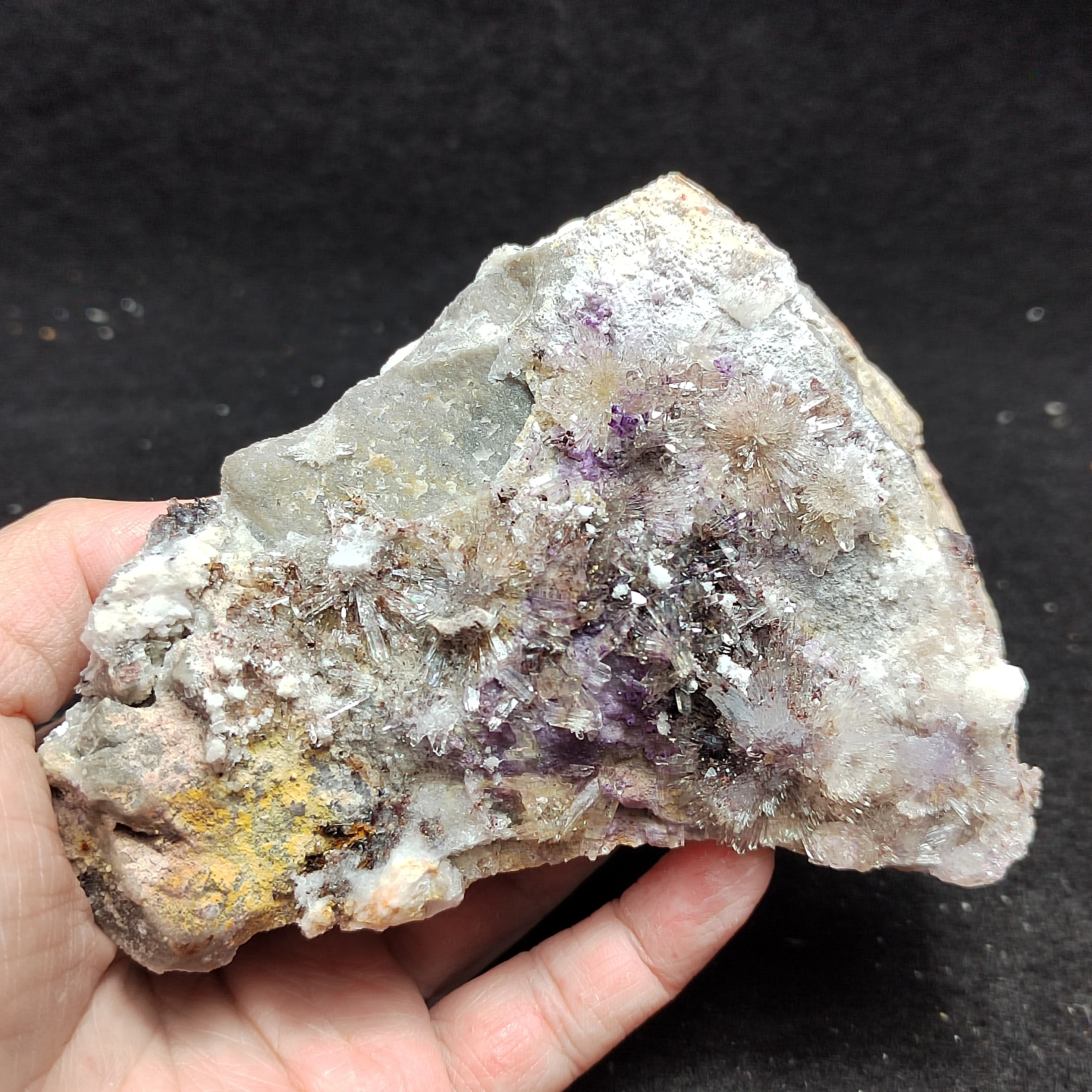 Gypsum Mineral