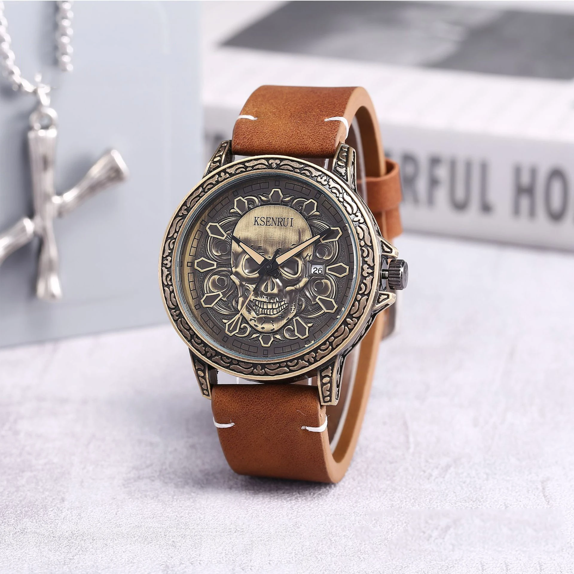 « Seton Skulls – Montres skull homme, cadran gravé, noir, bronze ...