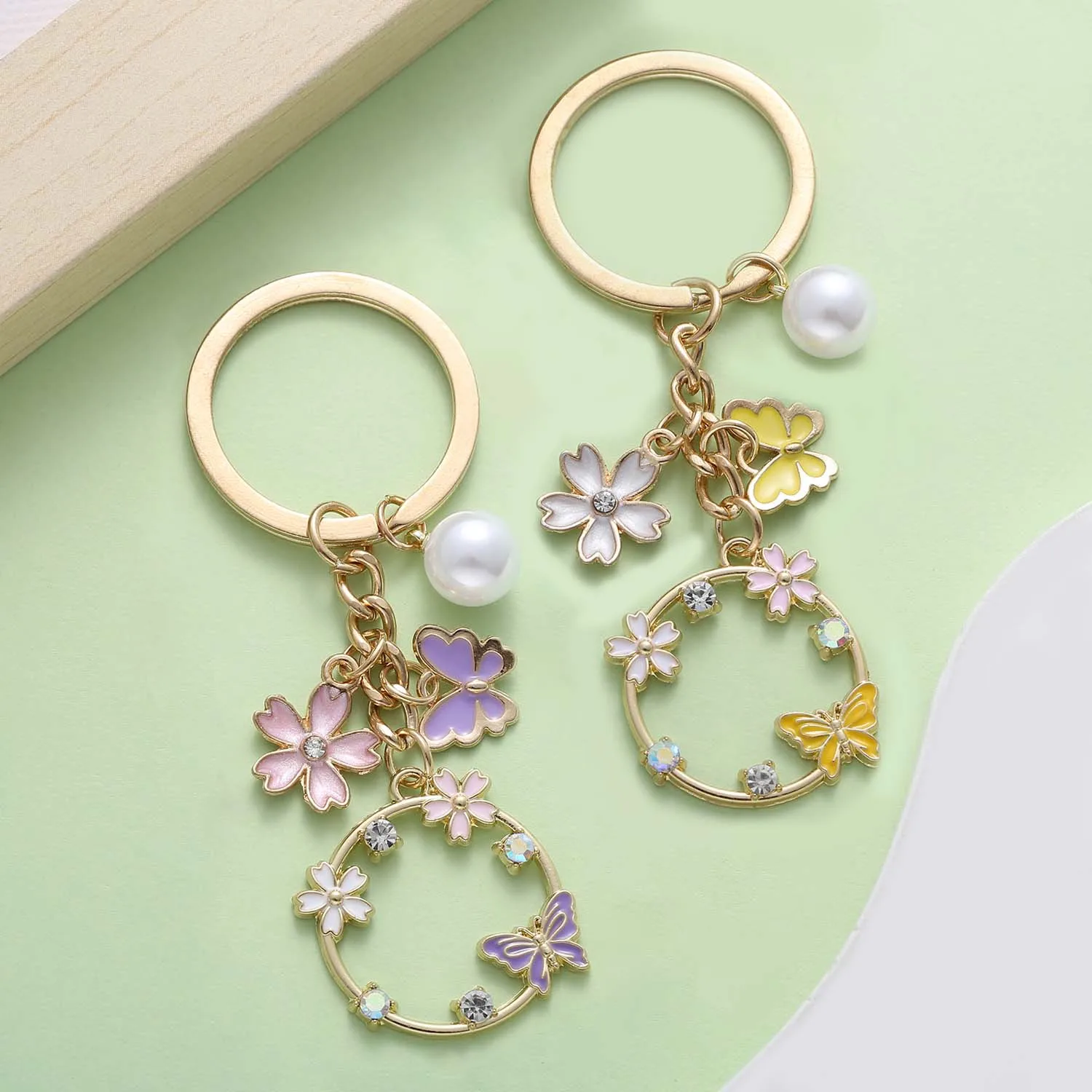 1pc Cute Enamel Inlaid Rhinestone Butterfly Flower Keychain, Alloy ...