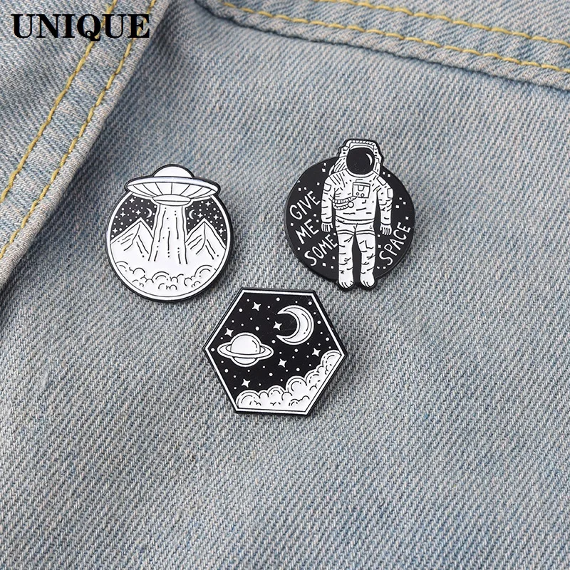 Trend-Astronaut-Enamel-Pins-Classic-Planet-Moon-Spaceship-Star-Lapel ...