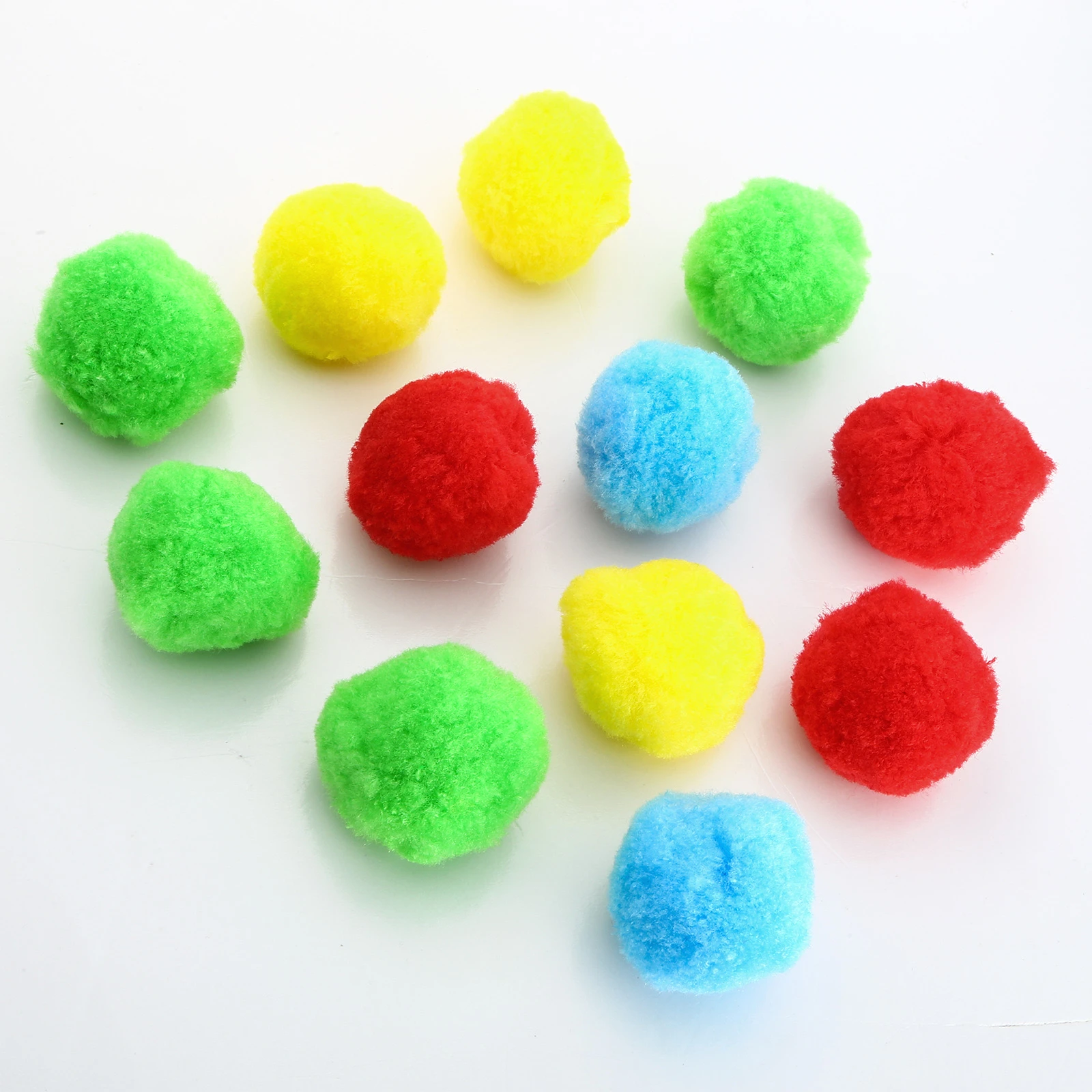 Reusable Water Fur Balls, Water Fight Absorbent Splash Soaker Ball ...