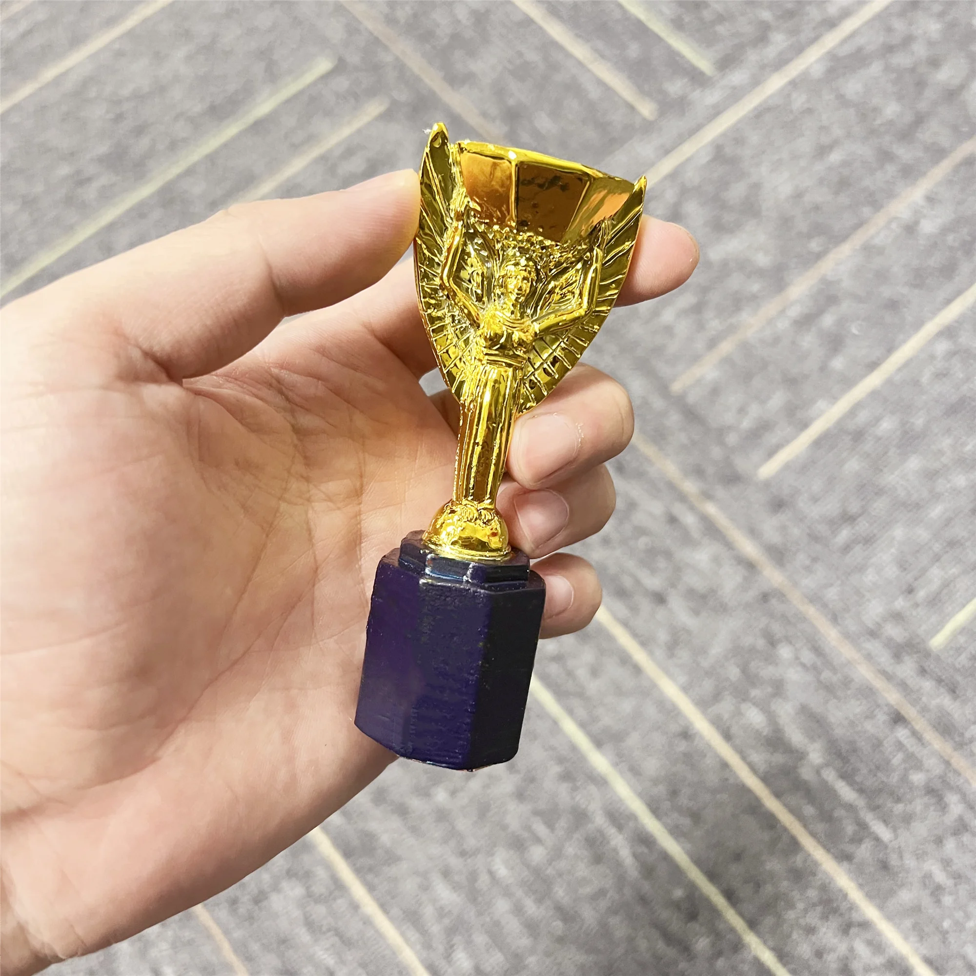 Jules-Rimet-Football-Cup-Trophy-Soccer-Souvenir-10cm-Altura-Inglaterra ...