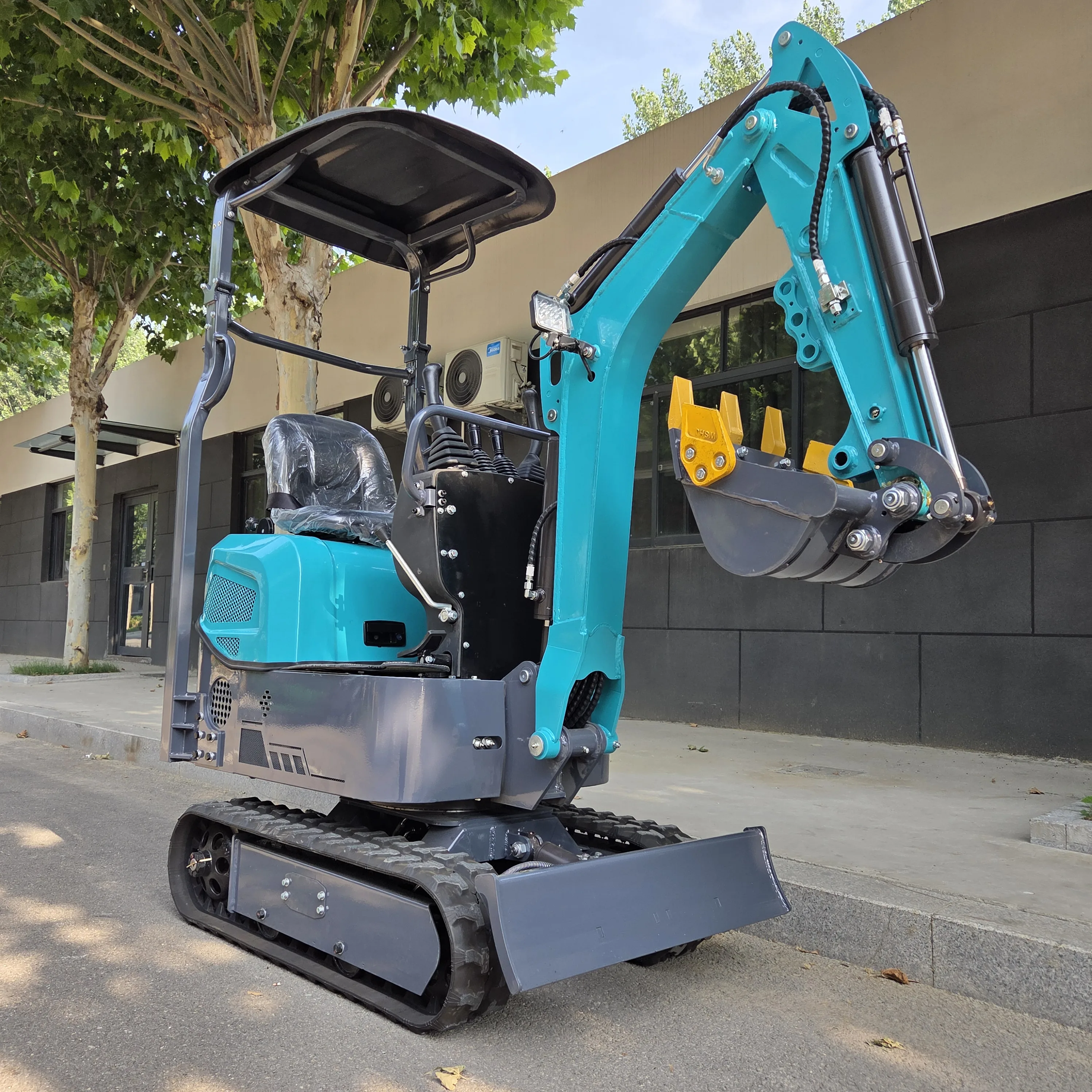Euro 5 Mini Excavator 1.2 ton Kubota Engine Small Excavator Brand New ...