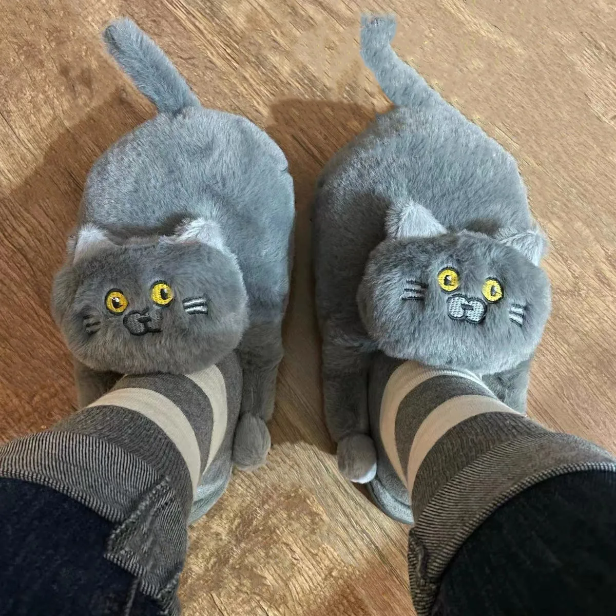 Comwarm New Cute Cat Slippers For Women Men Home Furry Slippers Indoor ...