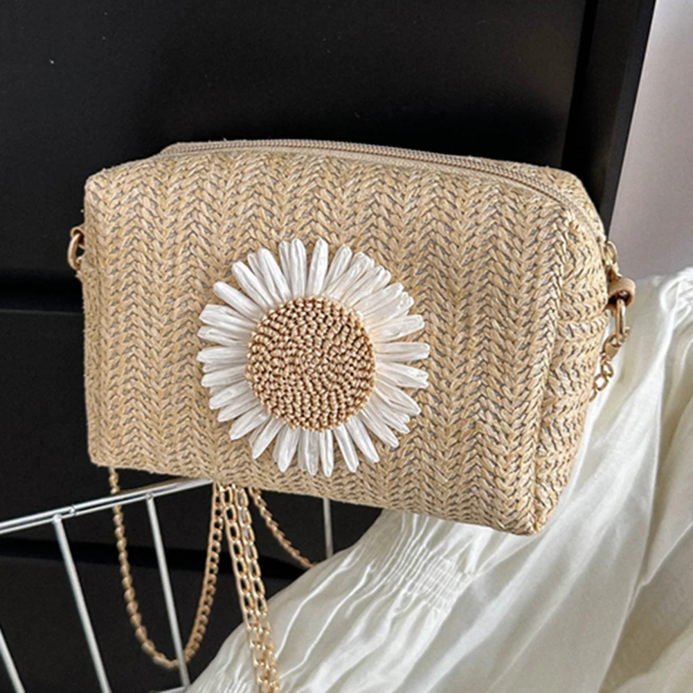 Daisy Purse
