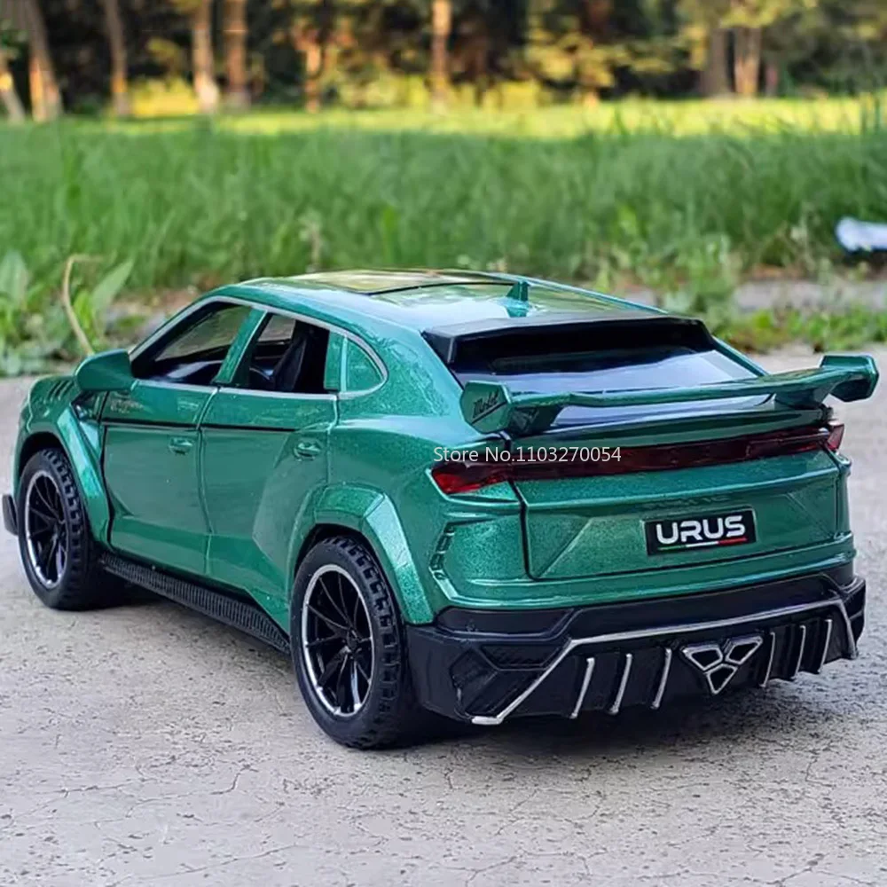1-32-URUS-Alloy-Car-Model-Diecasts-Toys-Metal-Vehicles-6-Doors-Open ...