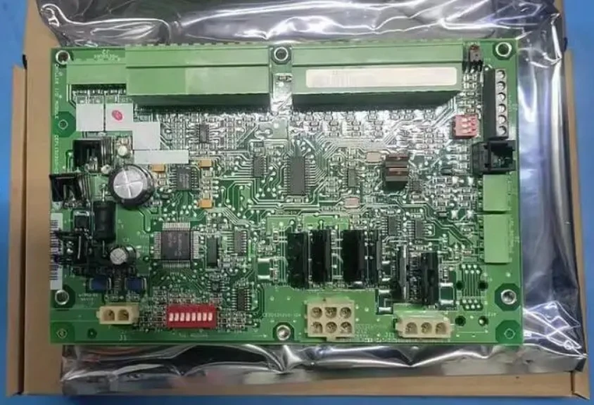 New-CEPL130260-02-R-CESO130038-Carrier-19XR-centrifuge-CCM-board ...