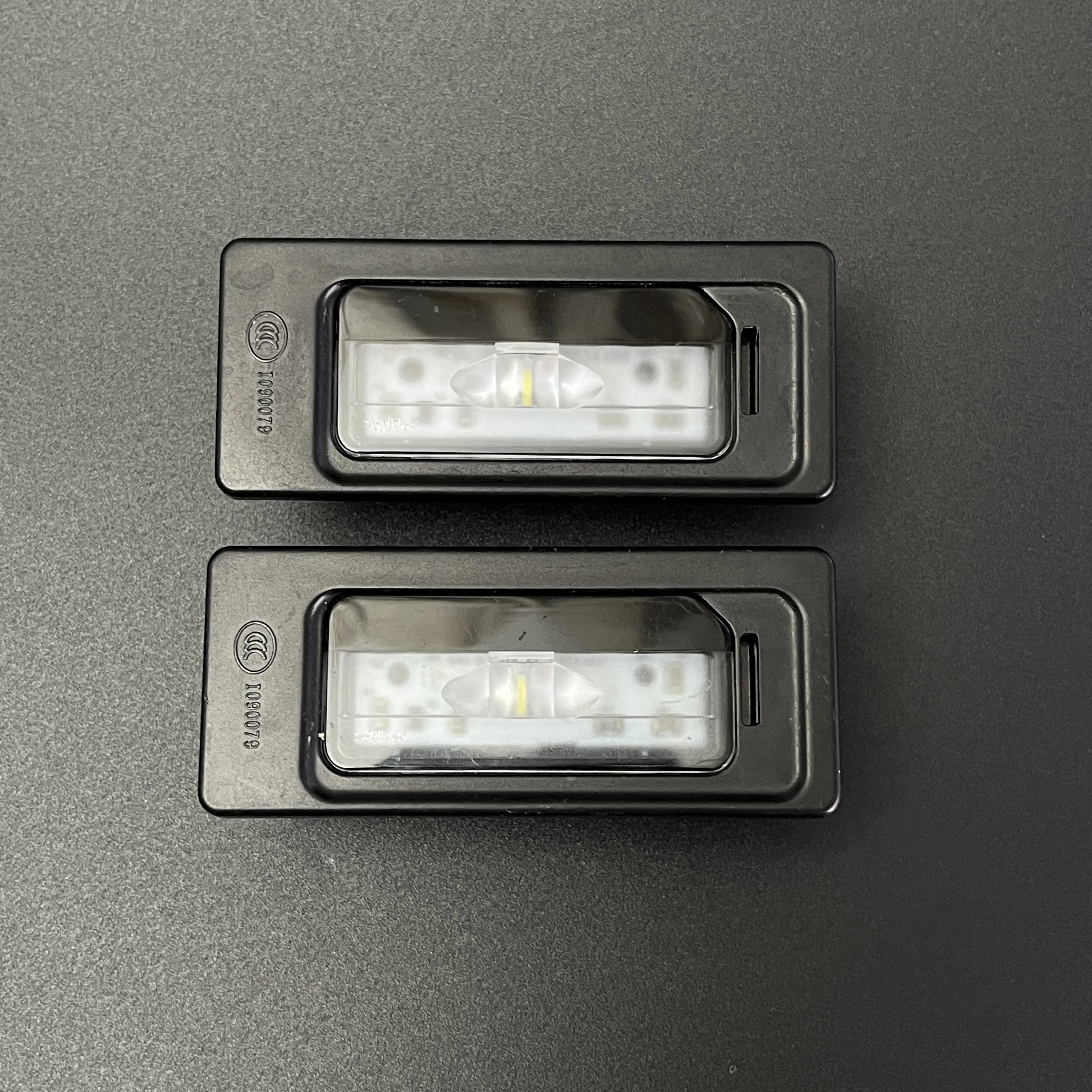 Luz LED para matrícula x1/x2, bombilla única para VW Jetta 2020-2024 ...