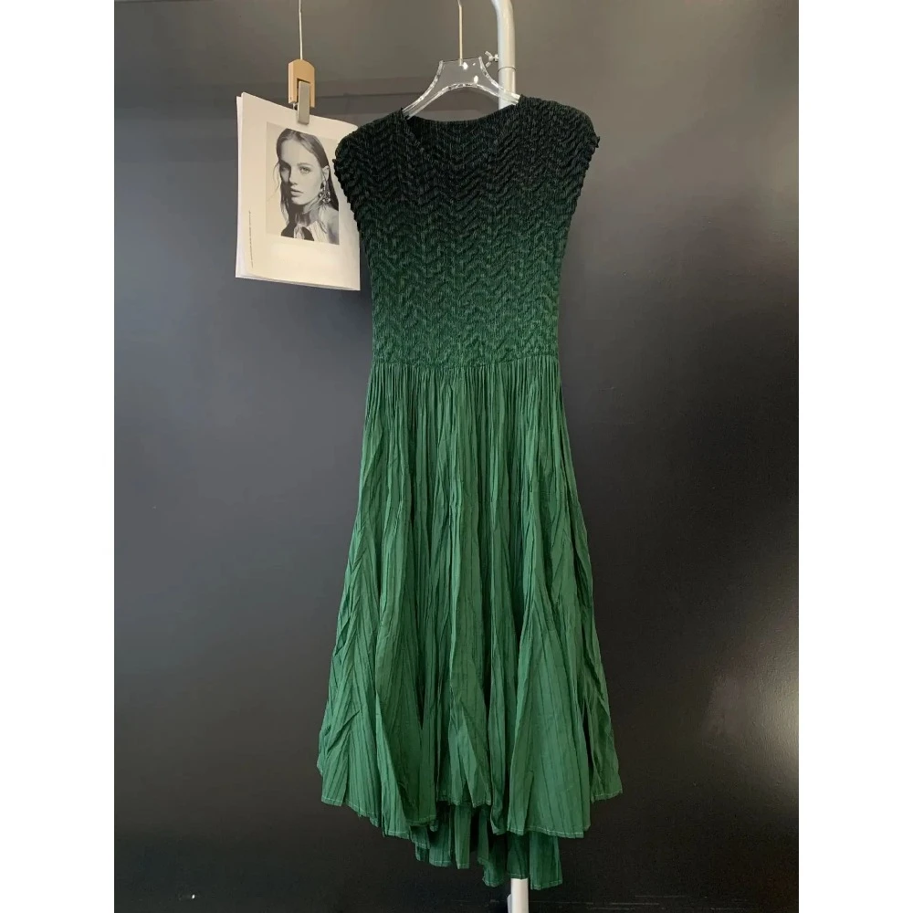 Pleats Original Dress Gradient Color Sleeveless Vertical Pleated Thin ...