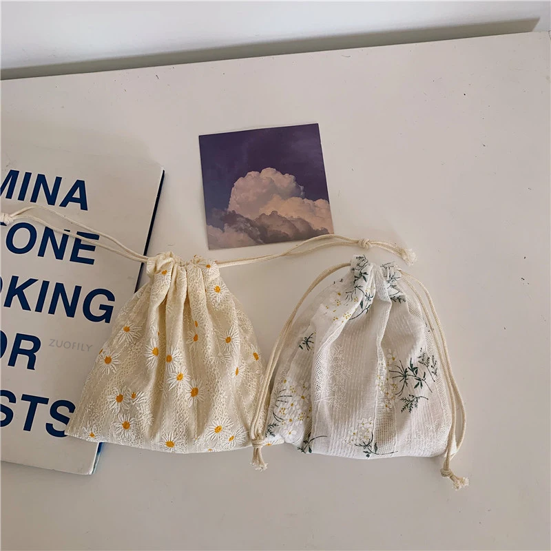 일본 스타일 코 튼 린 넨 Drawstring 가방 크리스마스 선물 사탕 차 보석 저장 가방 여성 꽃 패턴 화장품 동전 가방