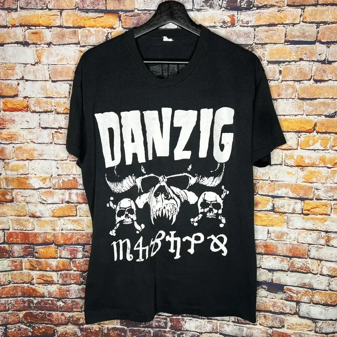 Danzig-Tour-1994-Band-T-Shirt-90s-2-sided-Reprint-classic-style-H9388 ...