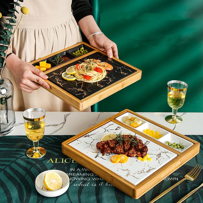 북유럽 세라믹 디바이더 플레이트 흑인과 백인 대리석 질감 접시와 그릇 사각형 접시 세트 나무 브래킷과 샐러드 그릇