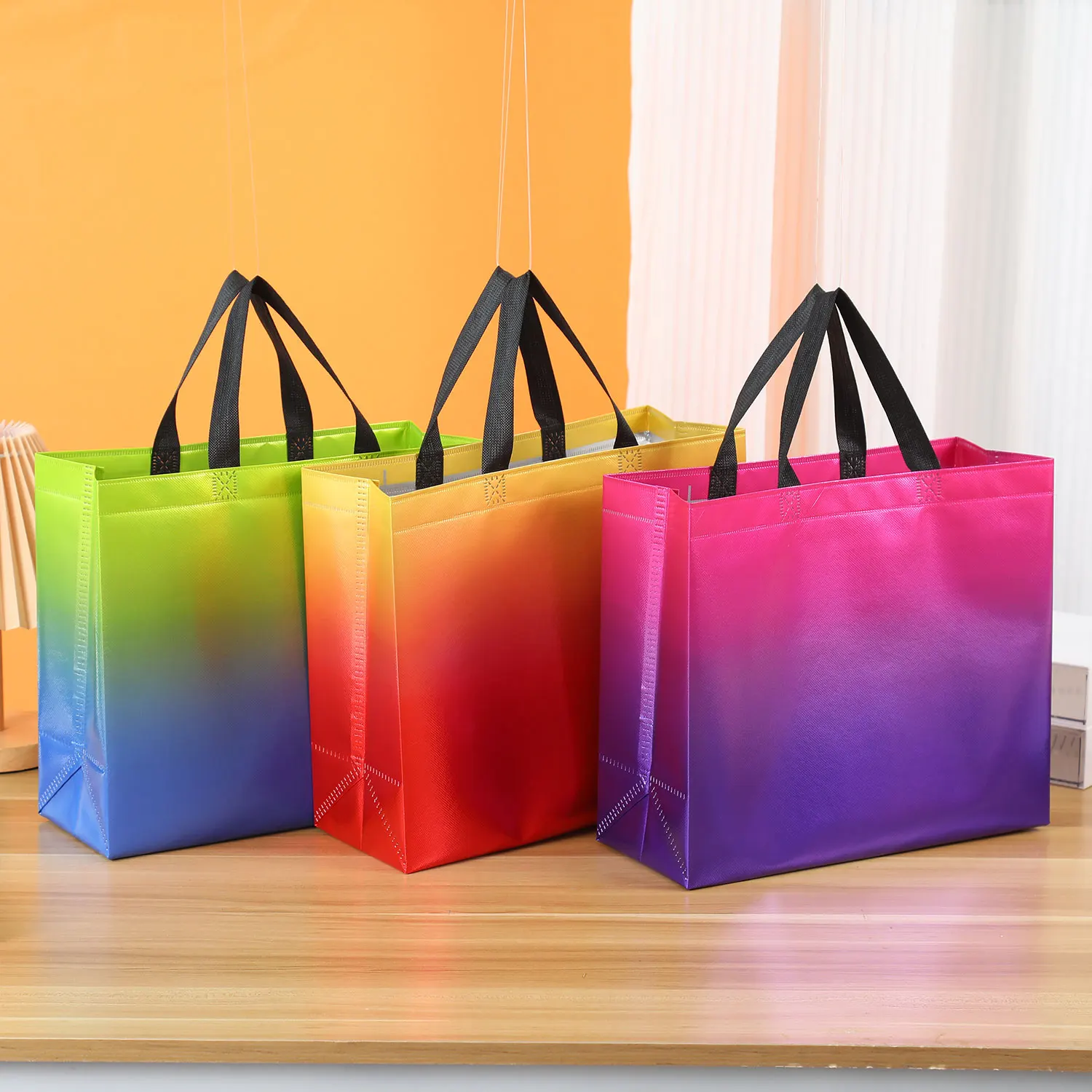 12-gradient-medium-gift-bags-each-with-4-amazing-reusable-gift-bags ...