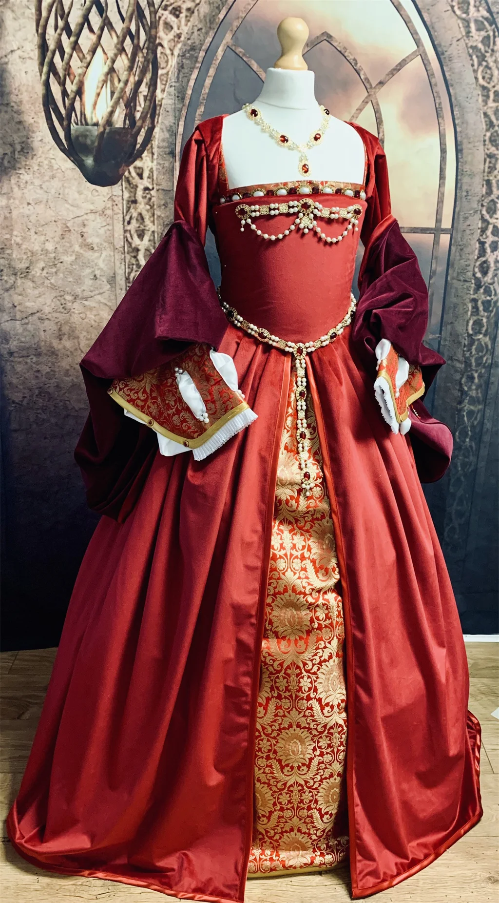Tudor-Queen-Anne-Boleyn-Cosplay-Costume-Red-Ball-Gown-Dress-King-Henry ...