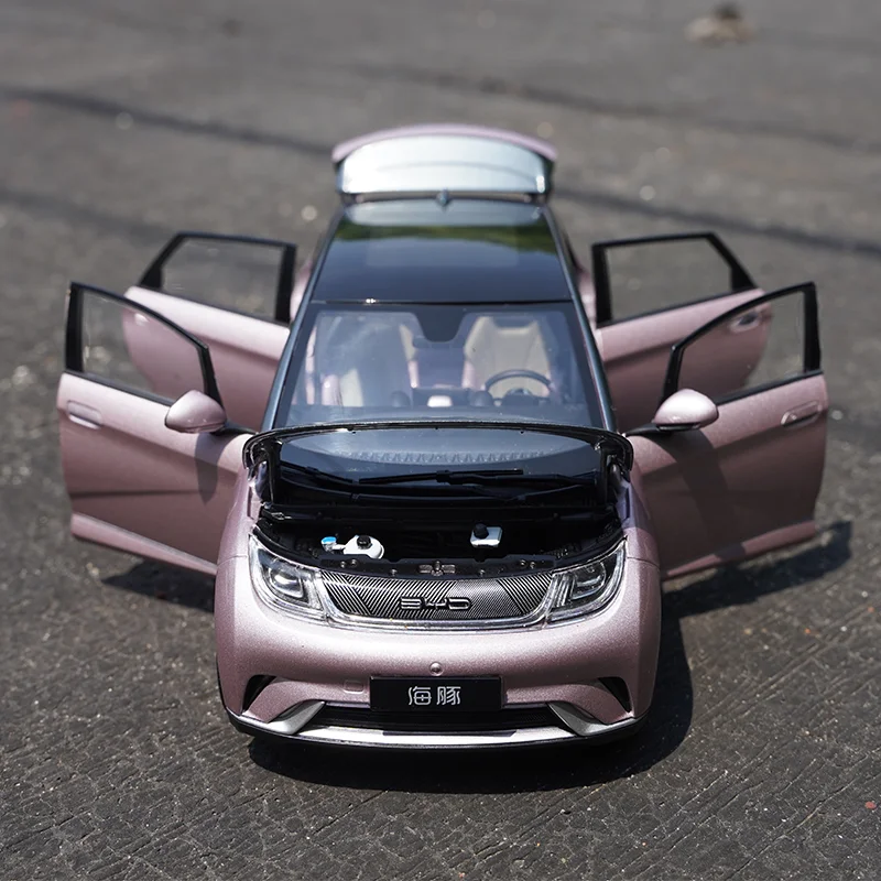 1-18-Scale-BYD-Dolphin-2021-Pure-Electric-Version-Alloy-Car-Model.png