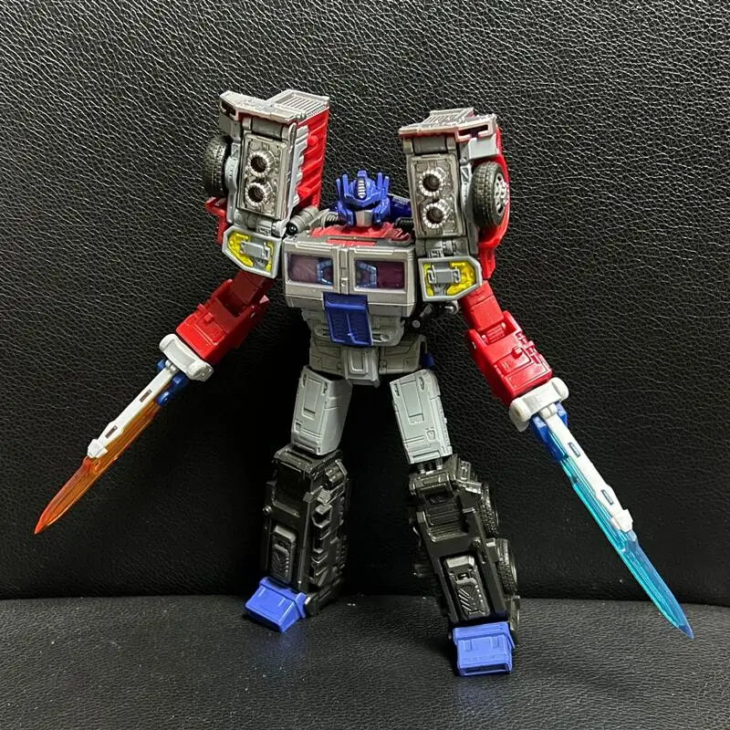 Fall Of Cybertron Ultra Magnus Upgrade