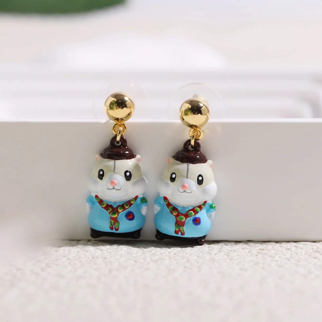 N2-European-and-American-Fashion-Trends-Sweet-Fresh-and-Cute-Hand ...