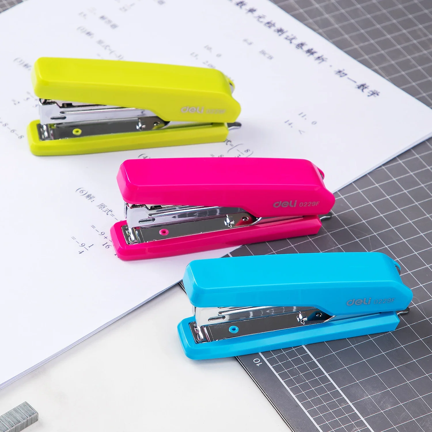 Deli-Stapler-Desk-Binding-Binder-Book-Durable-Paper-Stapling-Fashion ...