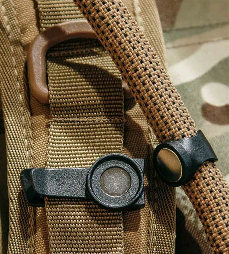 Magnetic-Straw-Clip-Magnetic-Clip-Outdoor-Riding-Water-Bag-Water-Pipe ...