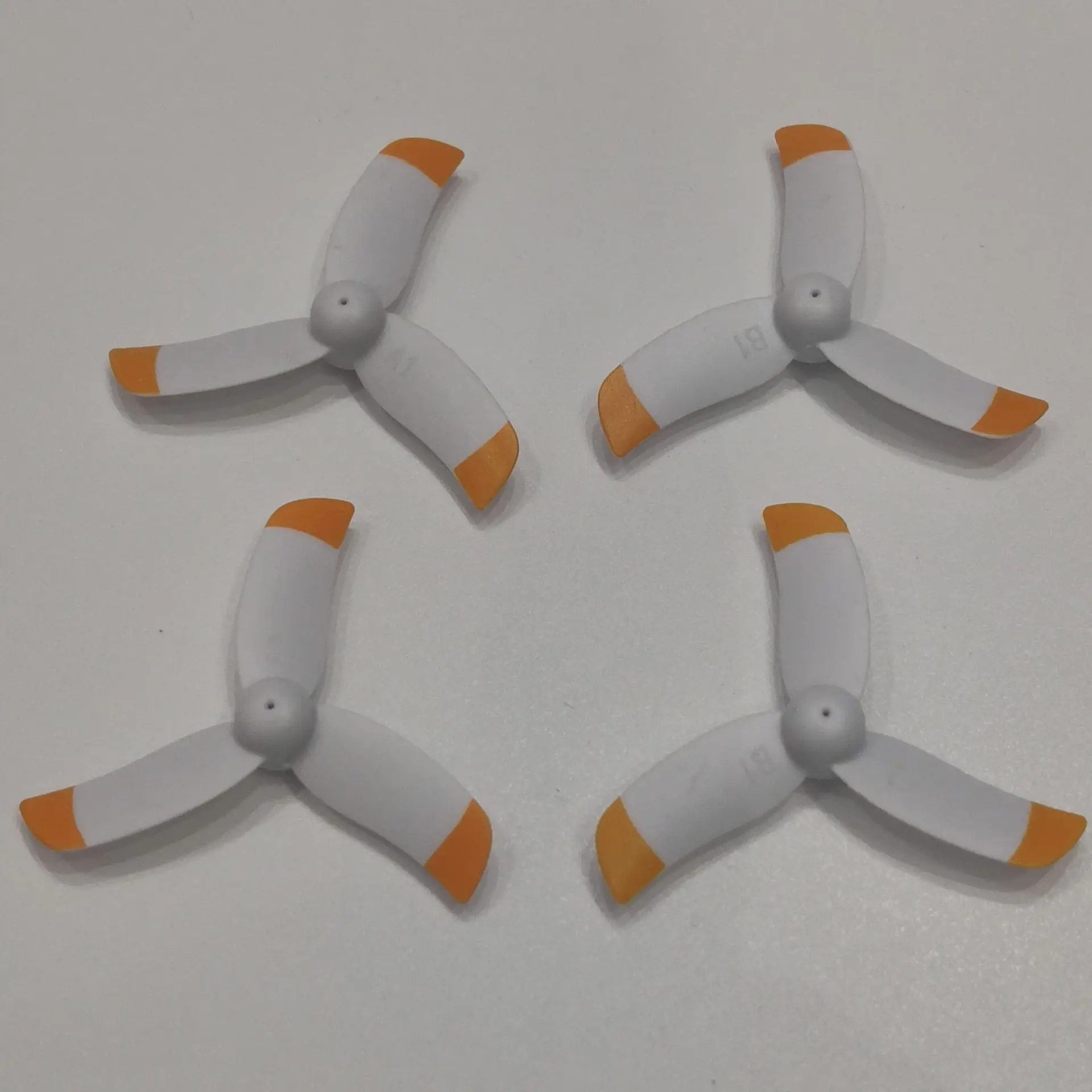 4/8/12/16PCS 4DRC V16 RC Mini Drone 4D-V16 Four-axis Quadcopter 3-blade ...