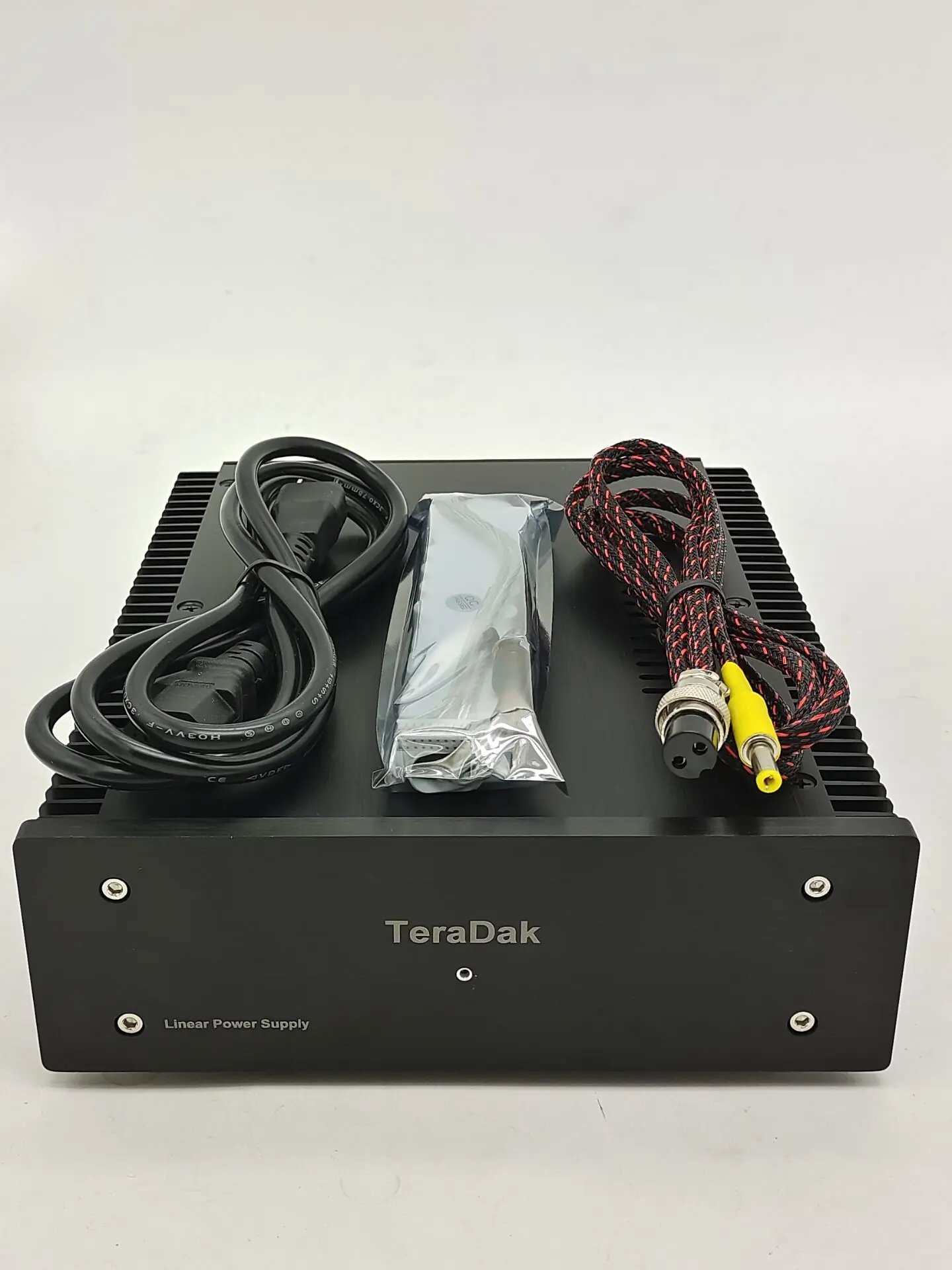 Teradak-Mac-Mini-dedizierte-Hifi-lineare-Strom-versorgung-12V-13a-12V-10a-f-r-Apple-Mac.jpg