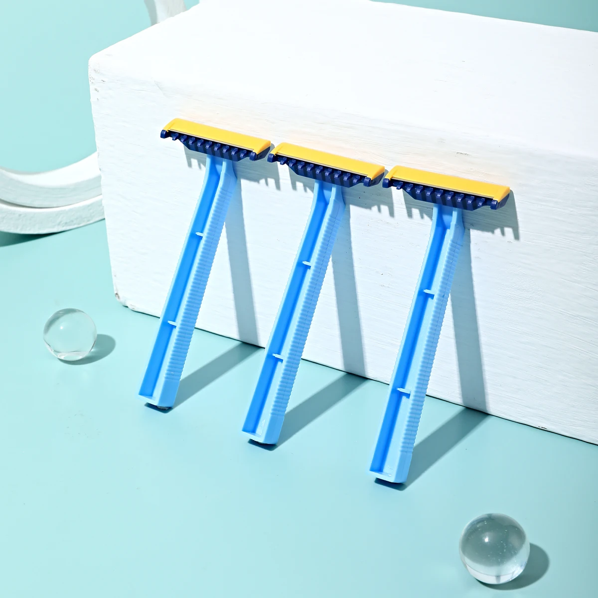 ALSHABAB-30PCS-Set-Disposable-Razors-for-Women-Men-s-Sanitary-Shaver-1 ...