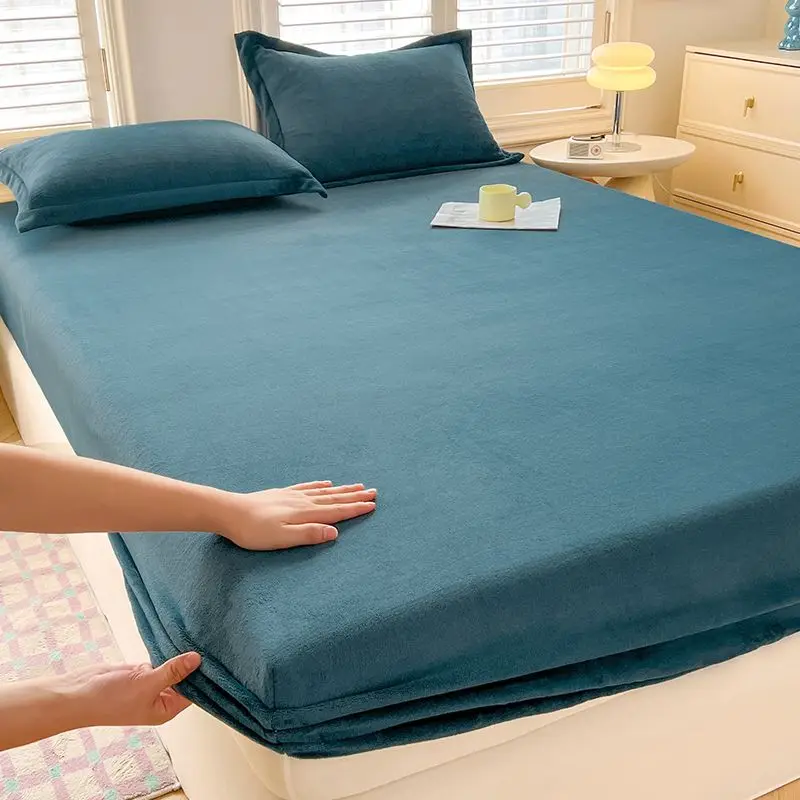 2025 Soft warm plush fitted sheet elastic mattress cover fluffy coral ...