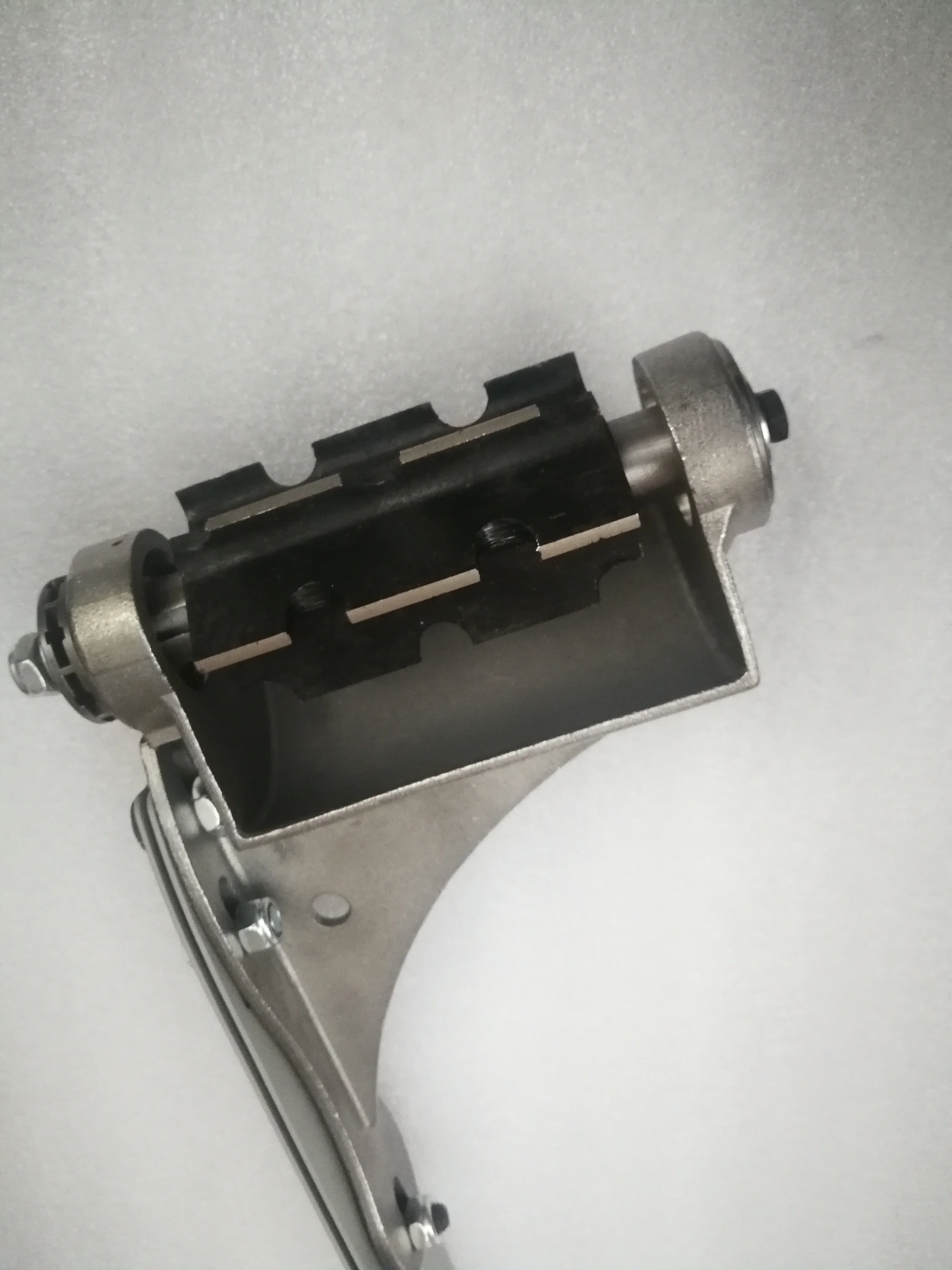 Universal-Electric-Gasoline-ChainSaw-Wood-Surface-Tree-Peeler-Machine ...