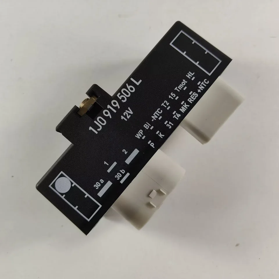 Car Radiator Fan Control Module For VW Golf Jetta 1999 For