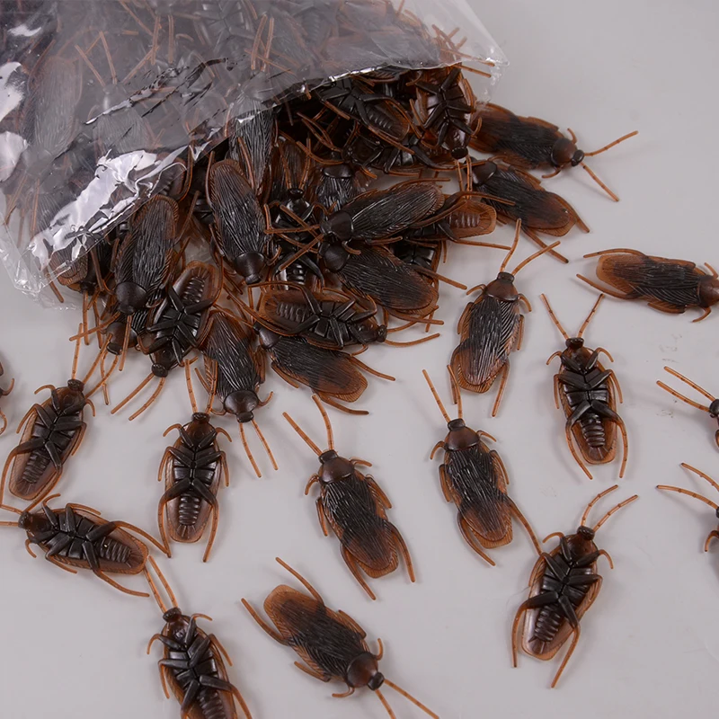 50pcs-Artificial-Fake-Roaches-Novelty-Cockroach-Trick-Prop-Scary ...