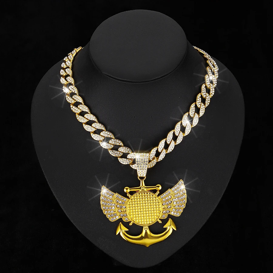 European-and-American-ins-new-personality-niche-original-design-wings ...