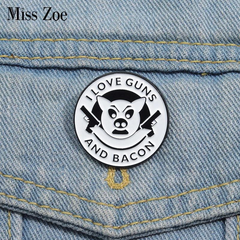 I-Love-Guns-And-Bacon-Enamel-Pins-Custom-Killer-Pig-Brooches-Lapel ...
