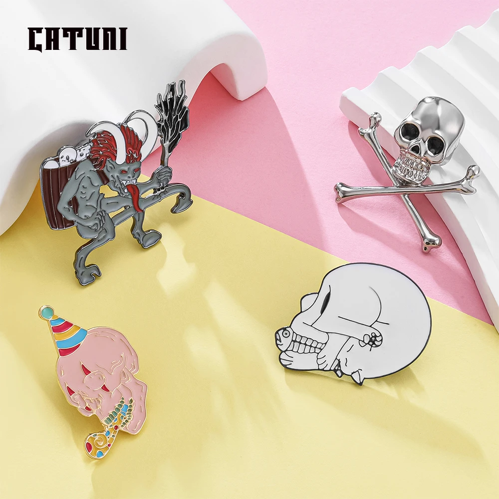 Catuni-Skull-Krampus-Goth-Enamel-Pin-Punk-Brooch-Bag-Hat-Lapel-Lanyard ...