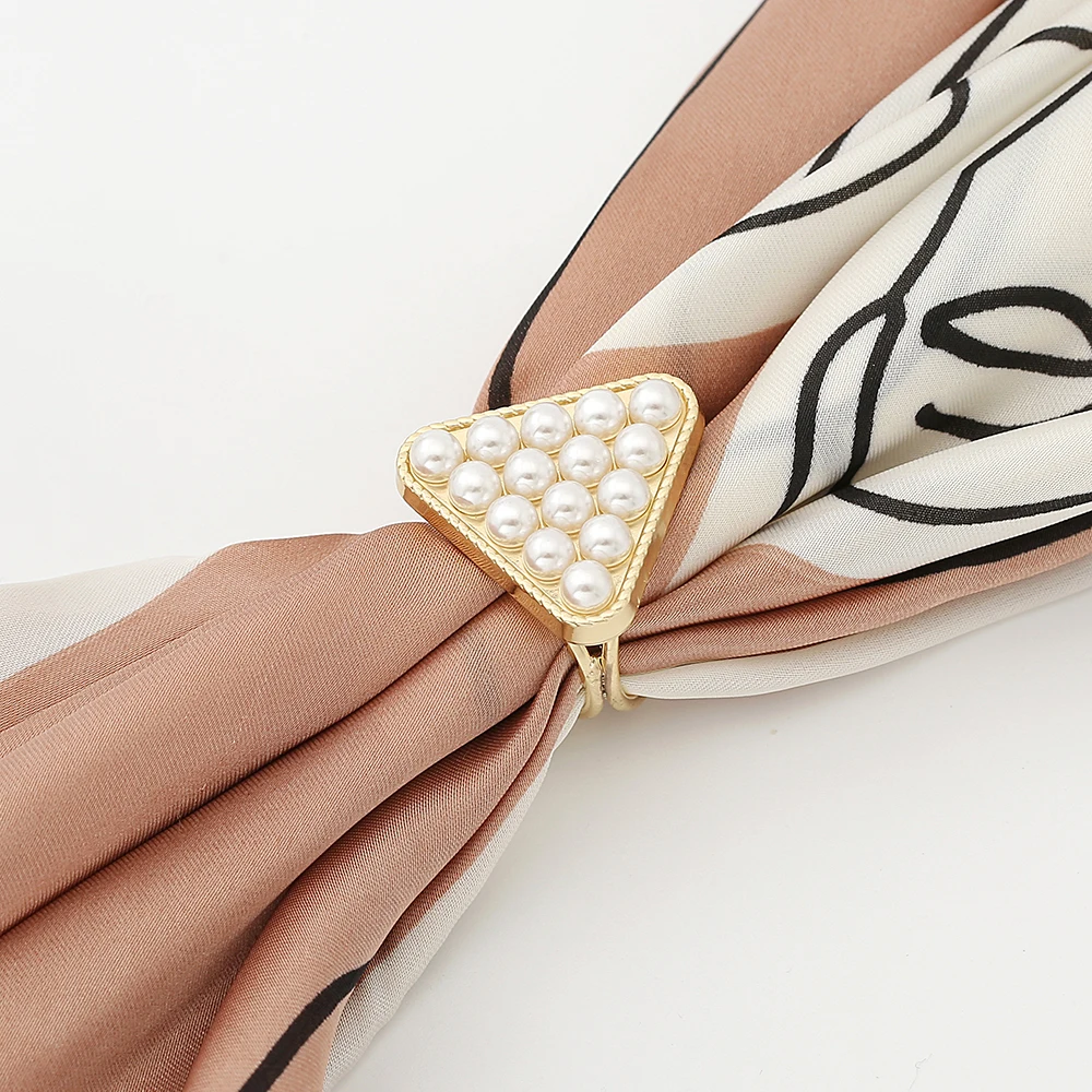 Oval-Rhinestone-Fastener-Silk-Scarf-Brooch-Pin-Pearl-Clip-for-Shawl ...