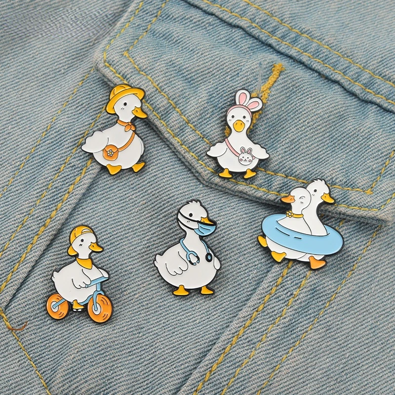 Cartoon Happy Duck Enamel Pins Peaked Cap Stethoscope Bike Badges ...