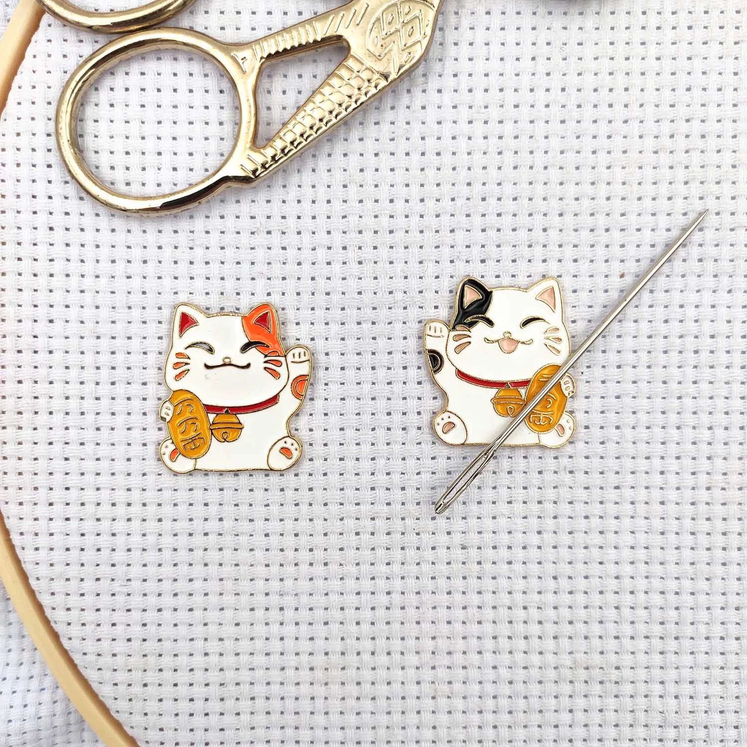 Fortune-Cats-Magnetic-Needle-Minders-for-Cross-Stitch-Set-Sewing-Magnet ...