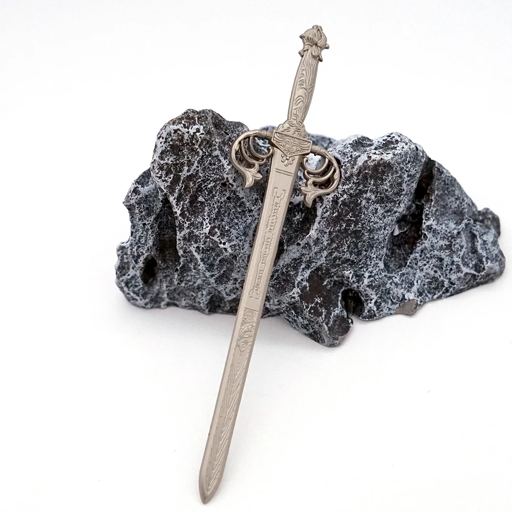 Fashion Game Keychain Sword of St. Trina Key Chain Keyring Men ...