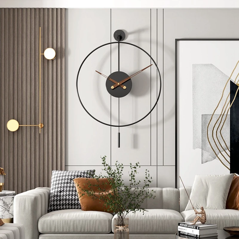 Simple Wall Clock Living Room European Clock Swing Hammer Retro Roman ...