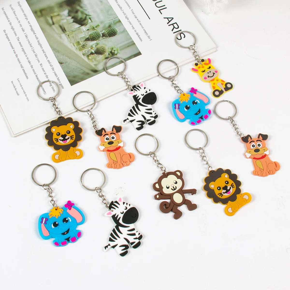 6pcs-Jungle-Animal-Keychains-Lion-Giraffe-Elephant-Jungle-Safari-Themed ...