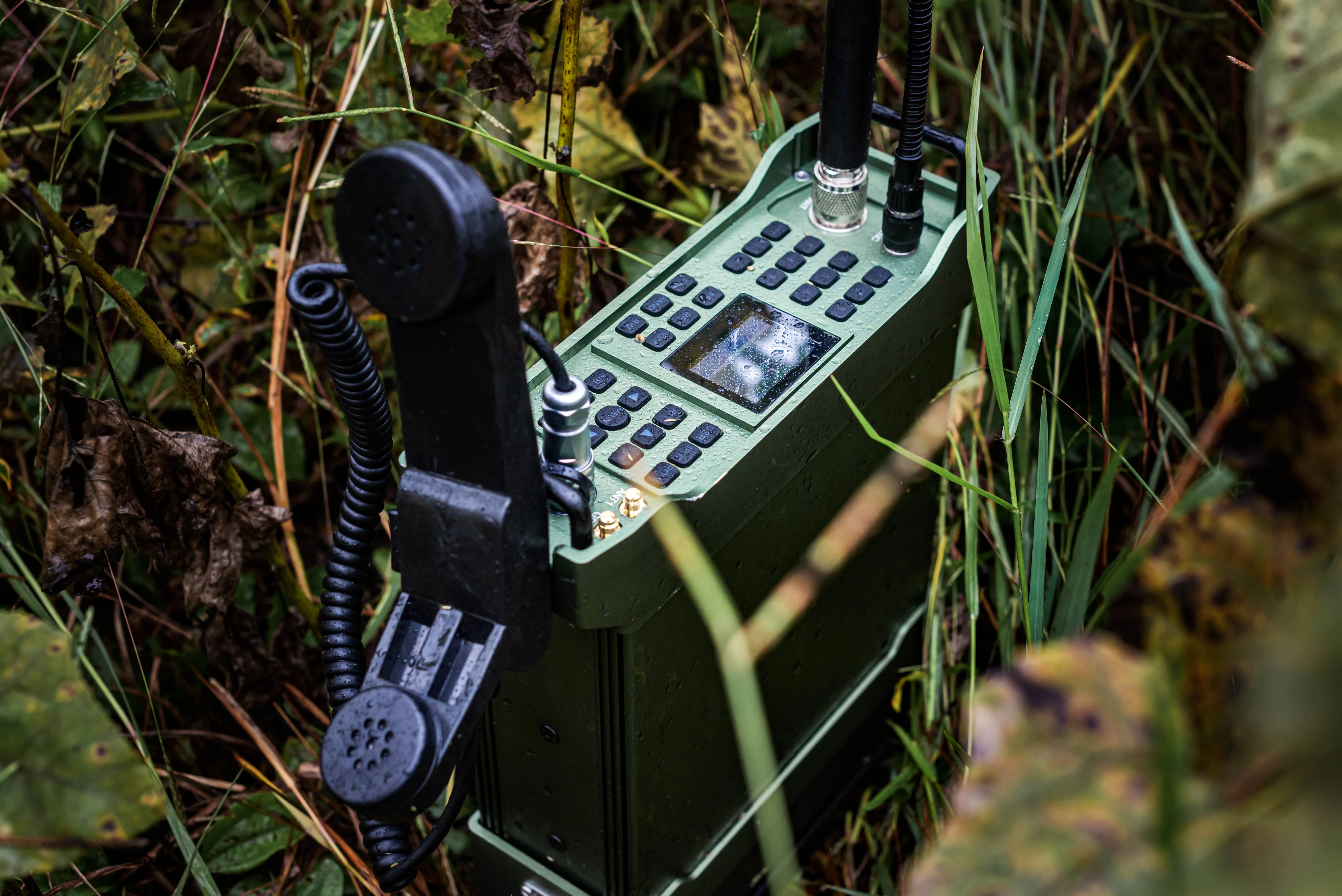 GUOHETEC PMR-171 TBR-119 Tactical Handle Microphone Portable Listening ...