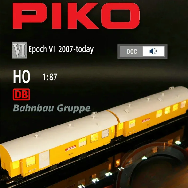 HO-1-87-Train-Model-German-PIKO-55918-Two-Engineering-Train-Carriages ...